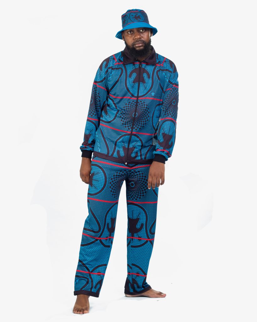 Apara – GET DRESSED